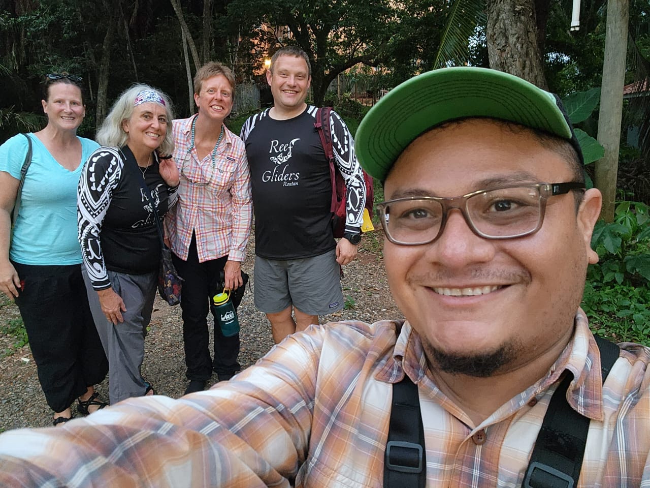 Reviews - Birdwatching Roatan
